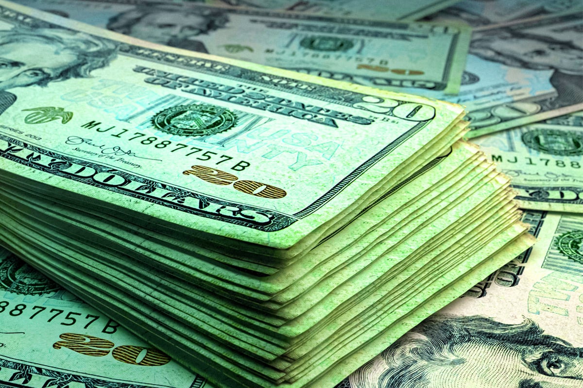 Understanding Term Life Insurance Costs | Fidelity Life